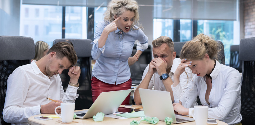 So nicht, Chef! – Was Opfer von Bossing tun können – ZWP online – das ...